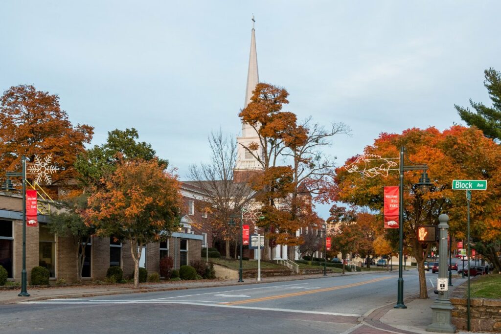 Fayetteville - NWA Real Estate HUB